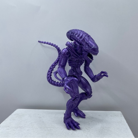Toys | 219 Lanard 5 Alien Xenomorph Purple Action Figurefully Jointed ...